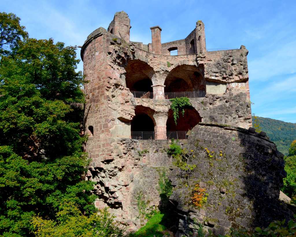 Why Heidelberg castle will make you fall in love? – 100cobbledroads.com