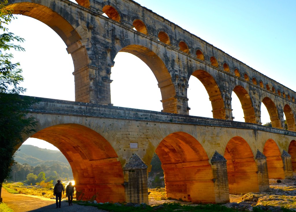 The most amazing Roman monuments hidden in France – 100cobbledroads.com