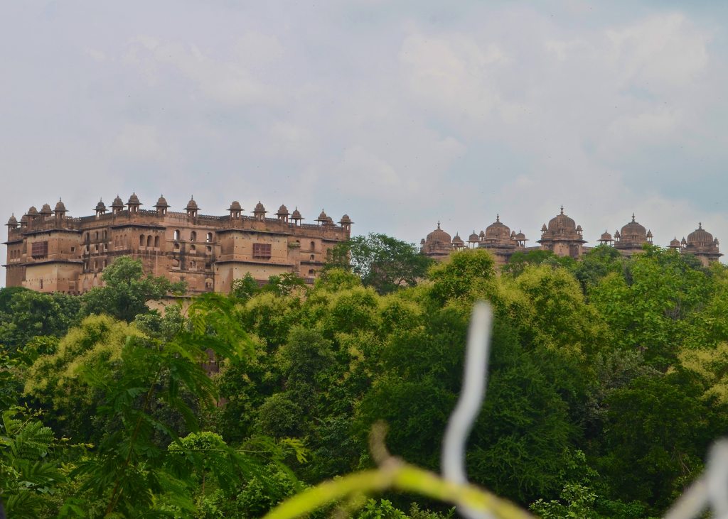 This is how to soak in the forgotten splendour of Orchha ...
